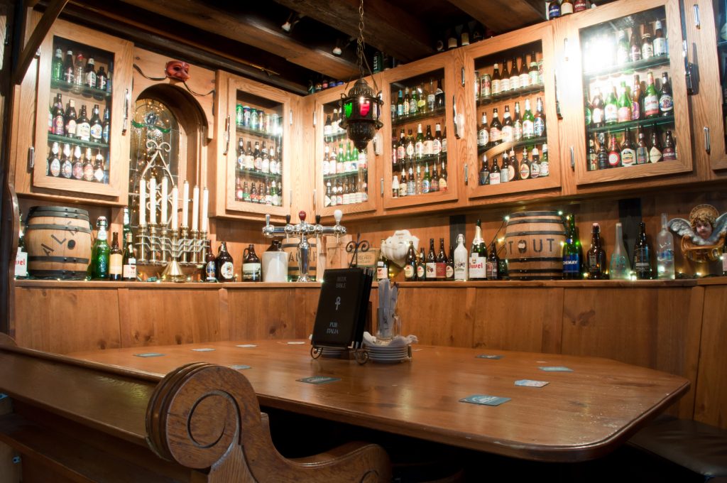 Gallery - Pub Italia